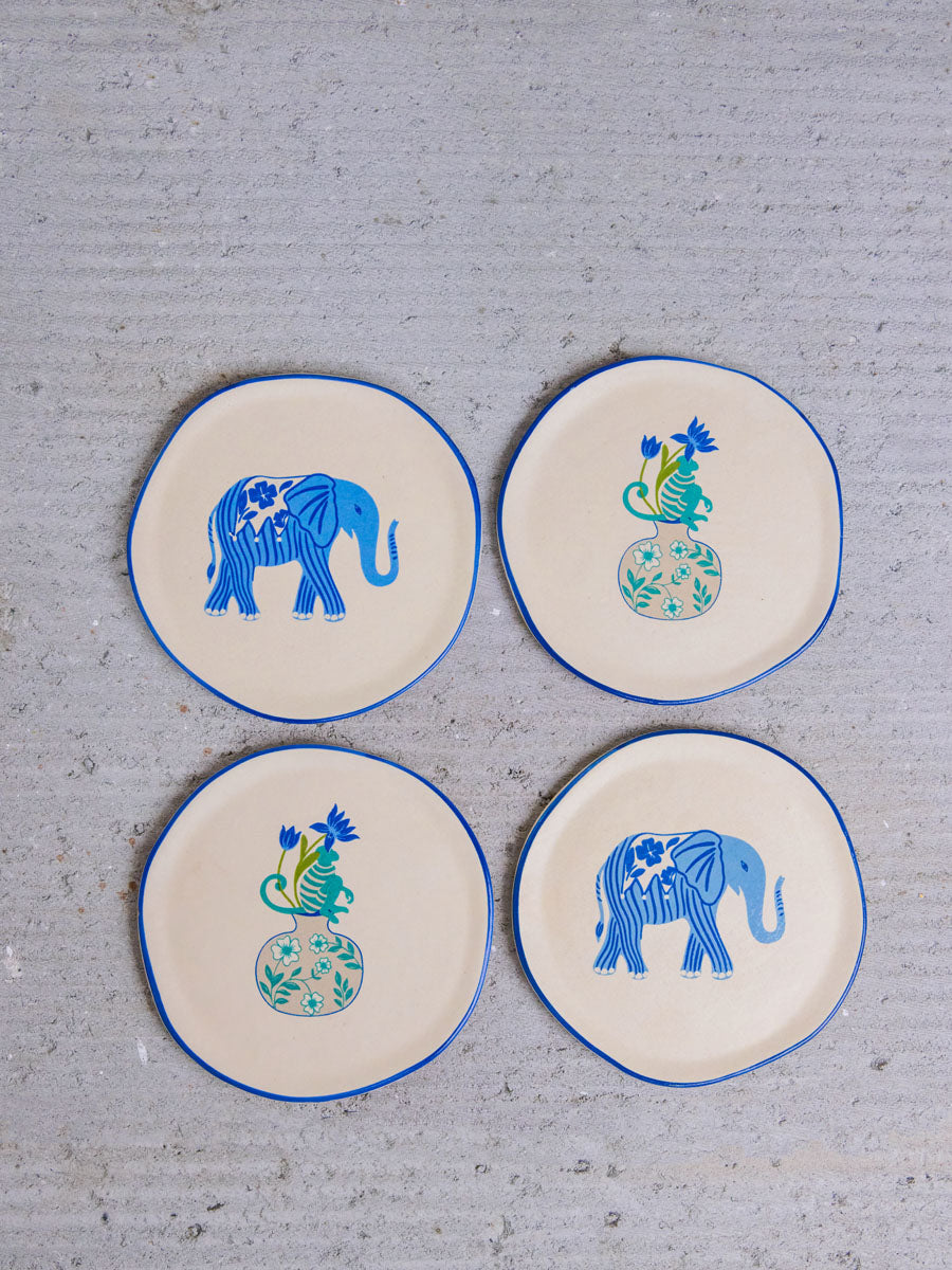 The Jester of December Ceramic Coasters/Tapas Plates Set – Pinklay